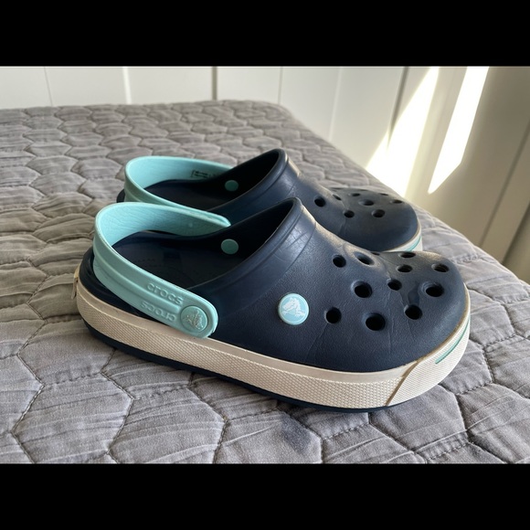 CROCS | Shoes | Crocs Size 3 | Poshmark